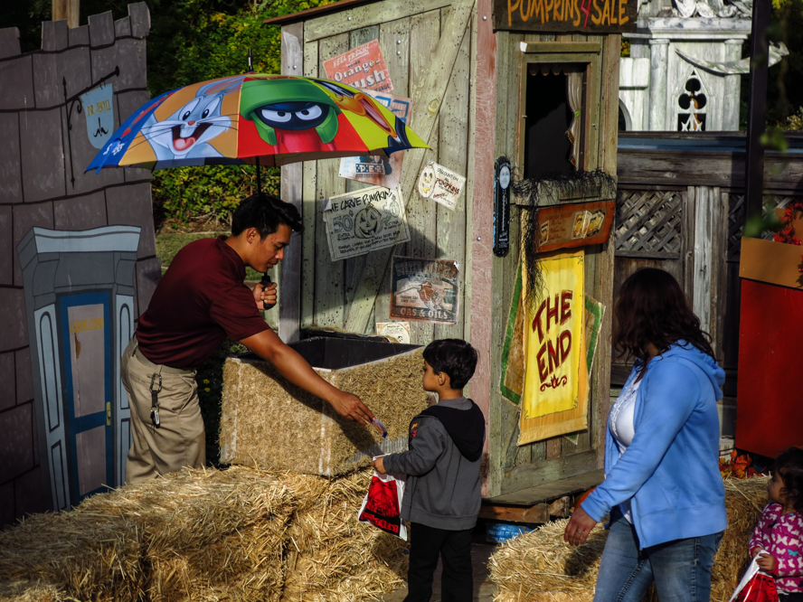 MiceChat - Features, Great America, Six Flags Discovery Kingdom ...