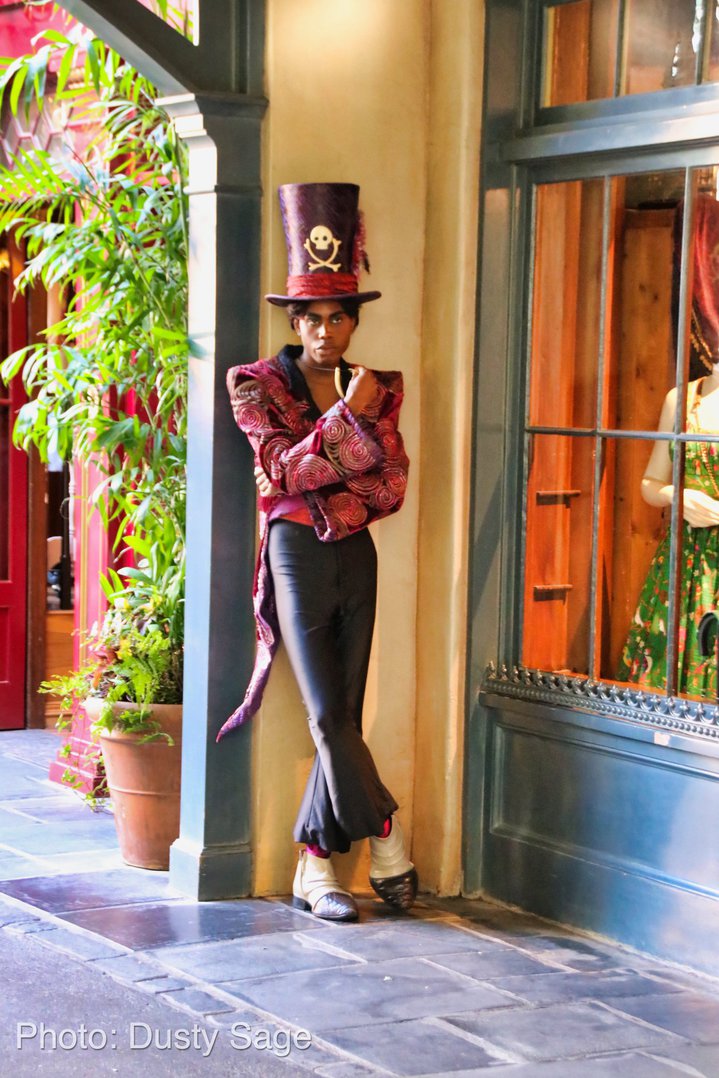Disneyland-Disneyland-Shadow-Man-2 - MiceChat
