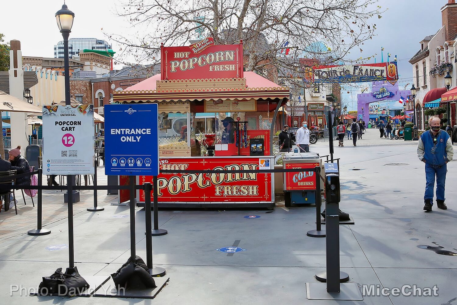Taste of Universal Studios Hollywood 5 Popcorn Cart-micechat - MiceChat