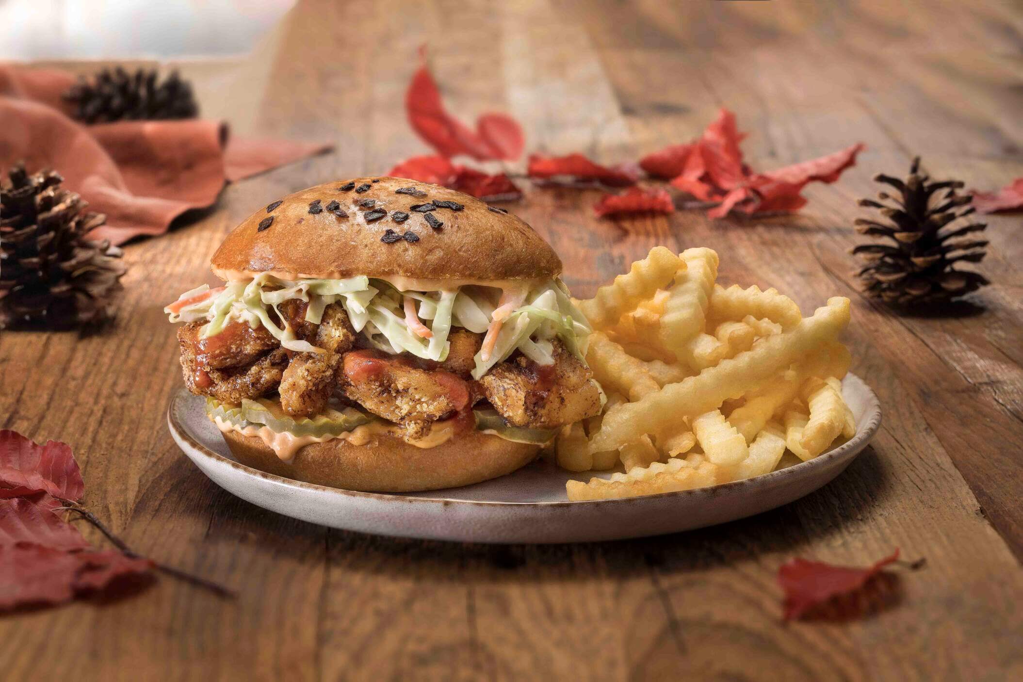 1 Universal Studios Hollywood Christmas - crispy bbq chicken sandwich ...