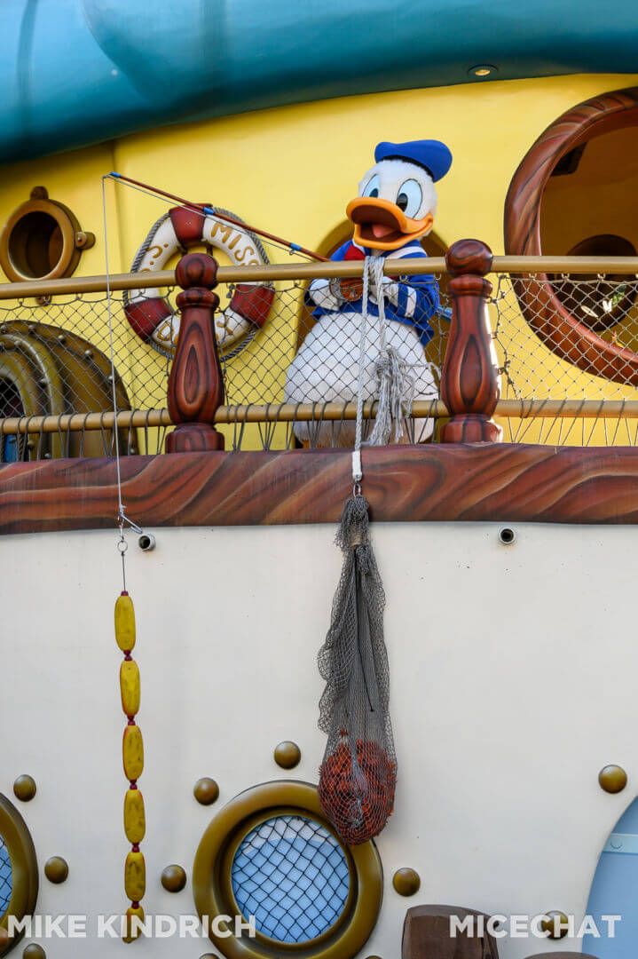 Disneyland_Toontown_Donald Duck House-1 - MiceChat
