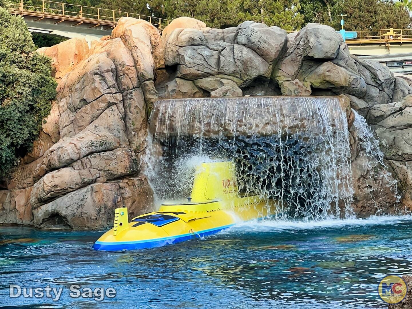 Disneyland Tomorrowland Subs waterfall-micechat - MiceChat