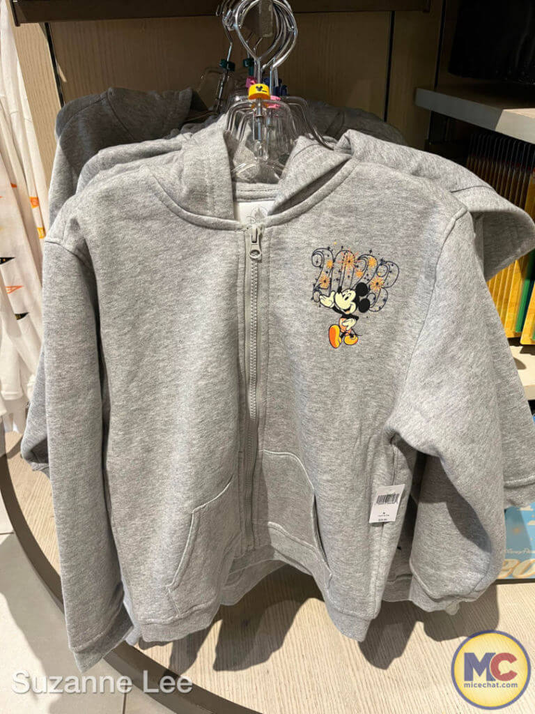 NEW! 2023 Merchandise Collection Arrives at Disneyland and Walt Disney ...