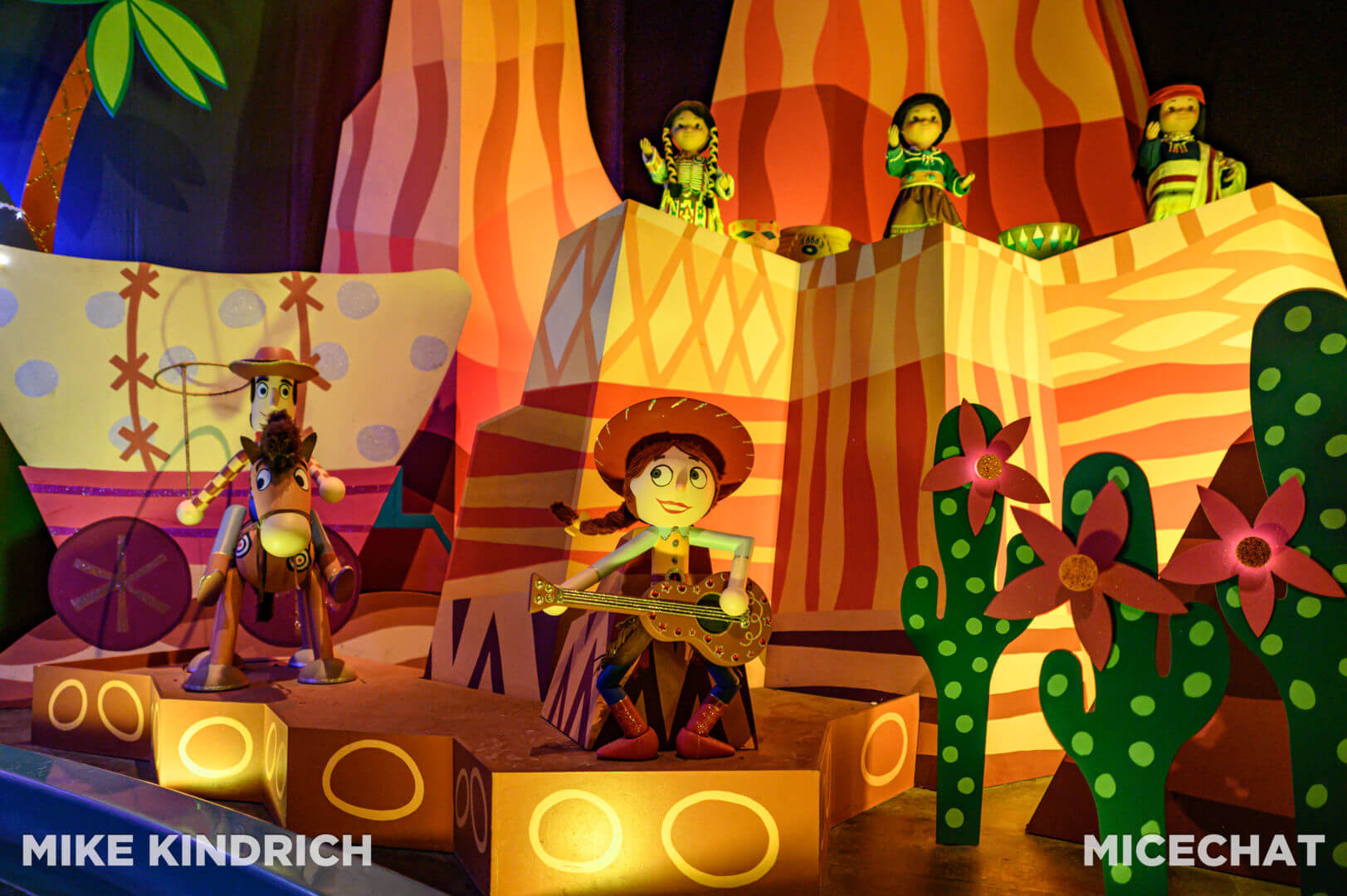 Disneyland_Fantasyland_It's a Small World After All_MiceShots_Mike Kindrich (1 of 1)-40 - MiceChat