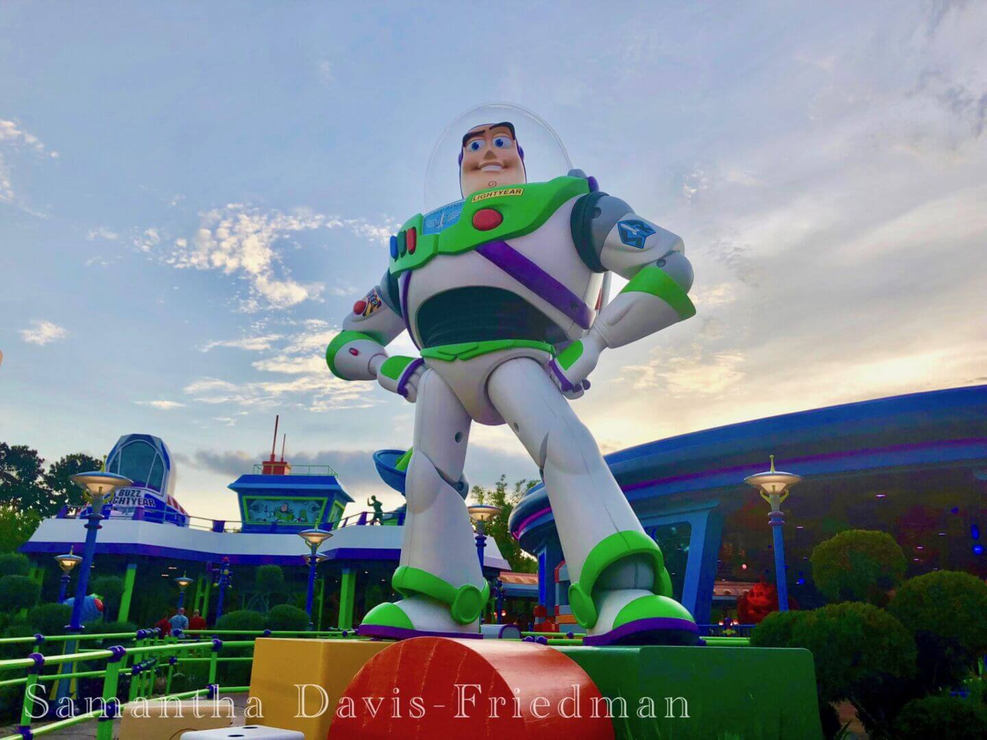 Toy Story Land - Buzz - Photo by Samantha Davis-Friedman - MiceChat