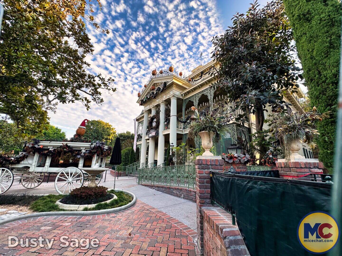 Disneyland News Haunted Mansion Extended Queue 1 MiceChat - MiceChat