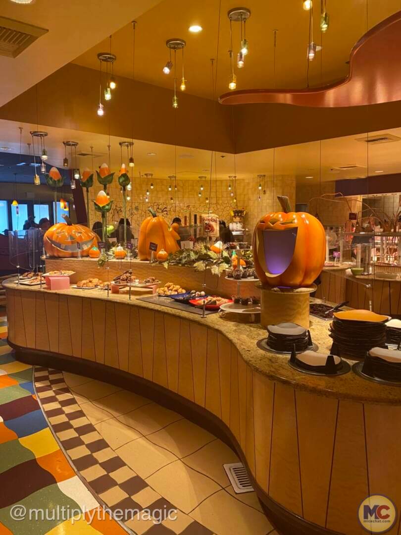 Halloween Brunch at Goofy's Kitchen: The Best Seasonal Character Dining?