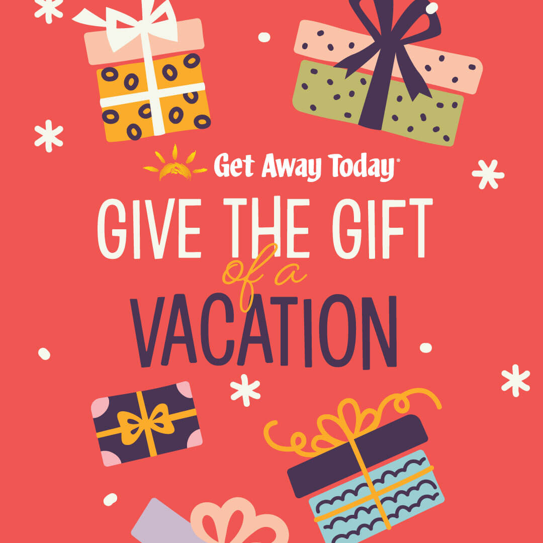 We’re Making a List of Our Theme Park Holiday Favorites