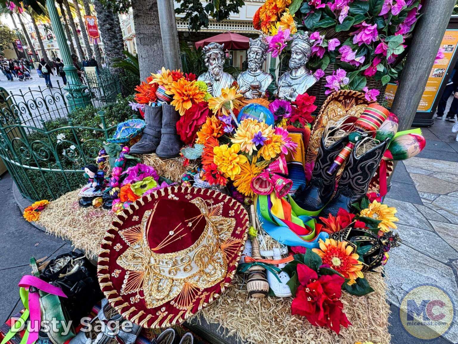 Disneyland Update: The Great Goodbye, Lightning Lame & Constant ...