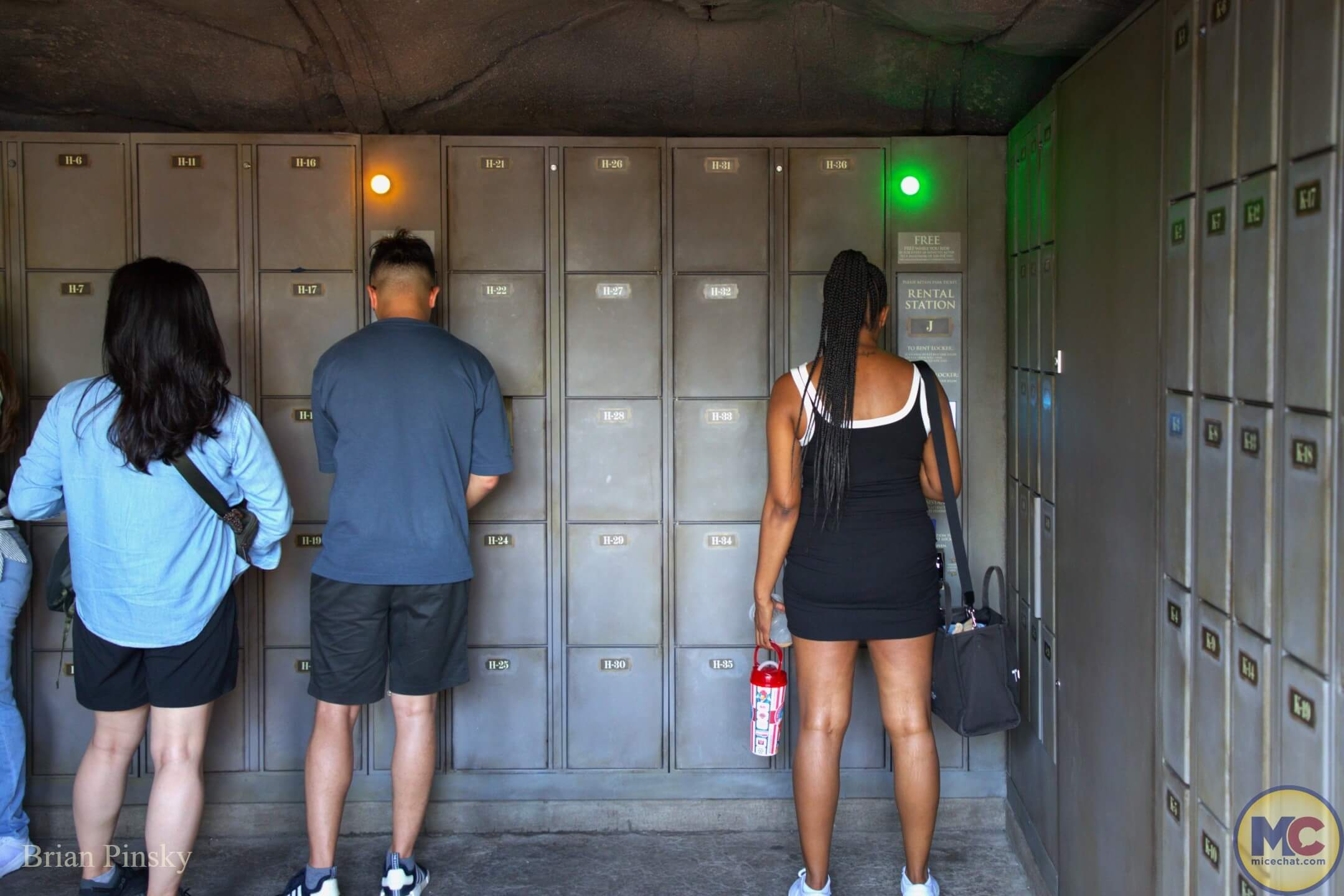 Universal Studios Hollywood Update_Harry Potter Lockers_Bay - MiceChat