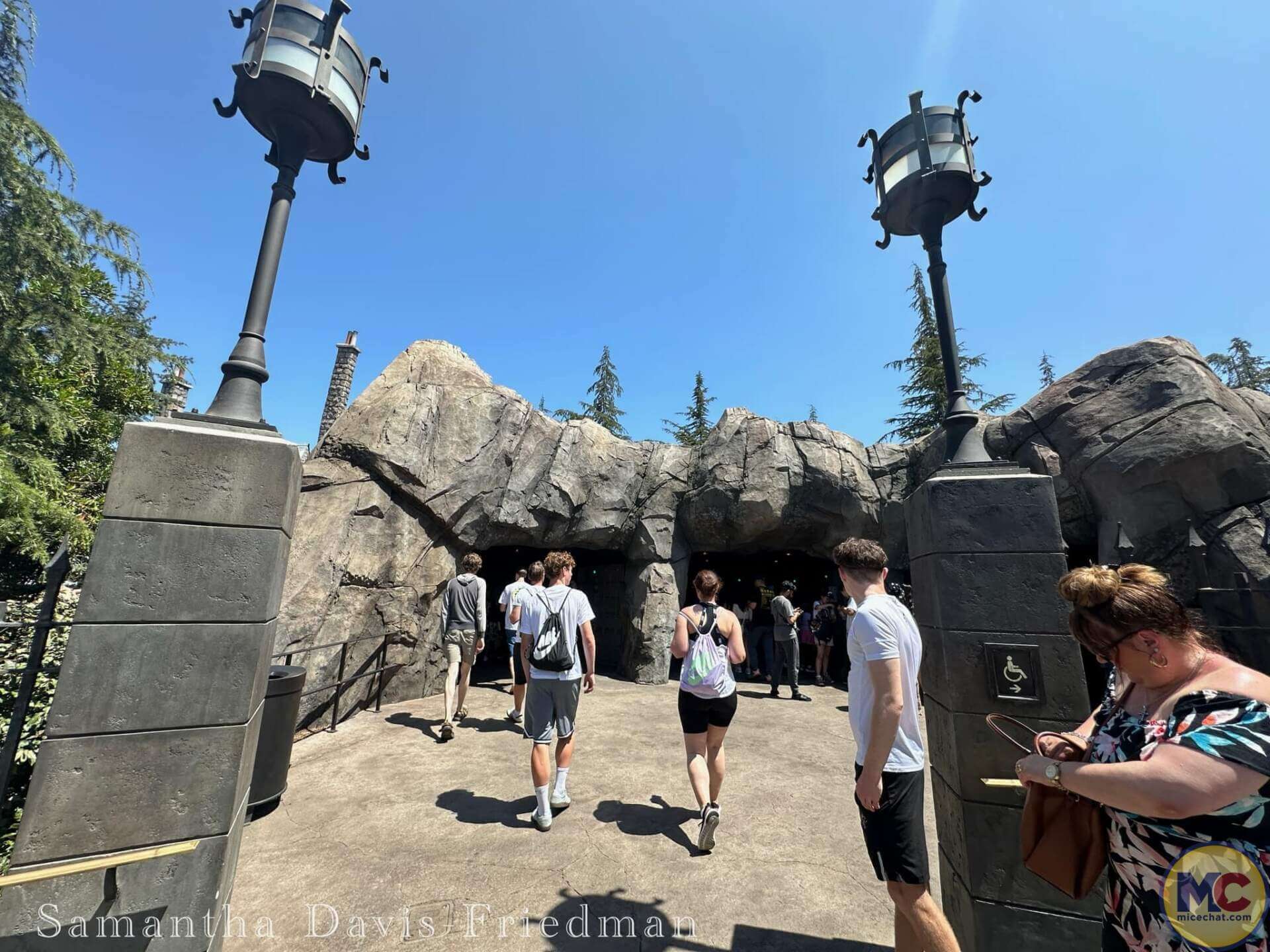 niversal Studios Hollywood Update_Harry Potter Lockers_Wide - MiceChat