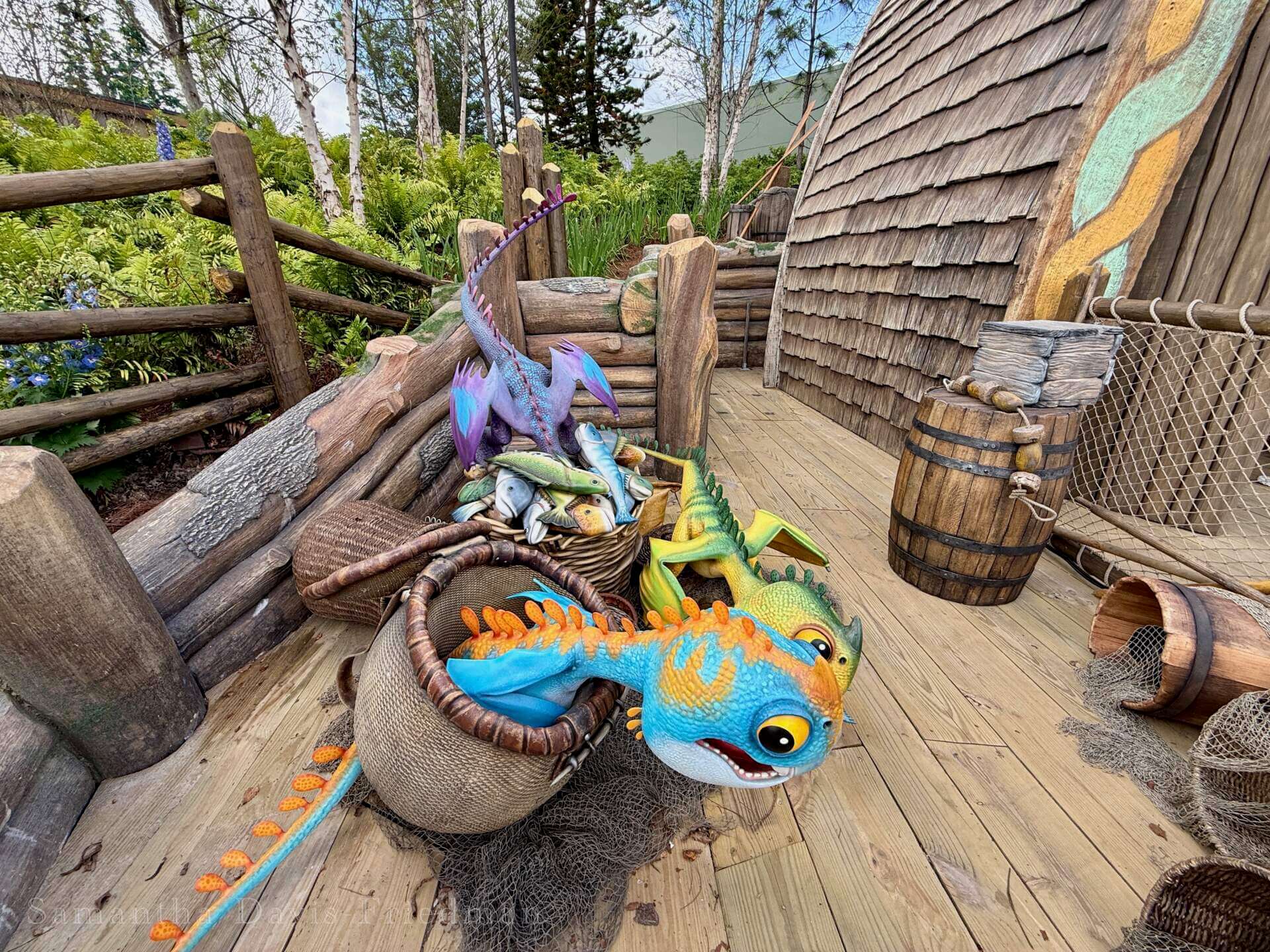 Epic-Universe-Isle-of-Berk-Baby-Dragons - MiceChat